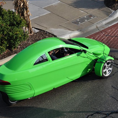 Elio by Elio Motors - 0-100 Motori Orologi LifeStyle