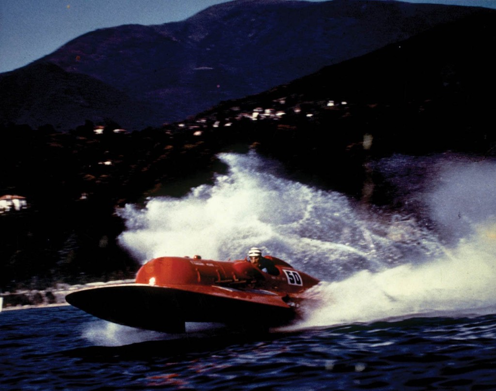 1953 Timossi-Ferrari 'Arno XI' Racing Hydroplane - 0-100.it